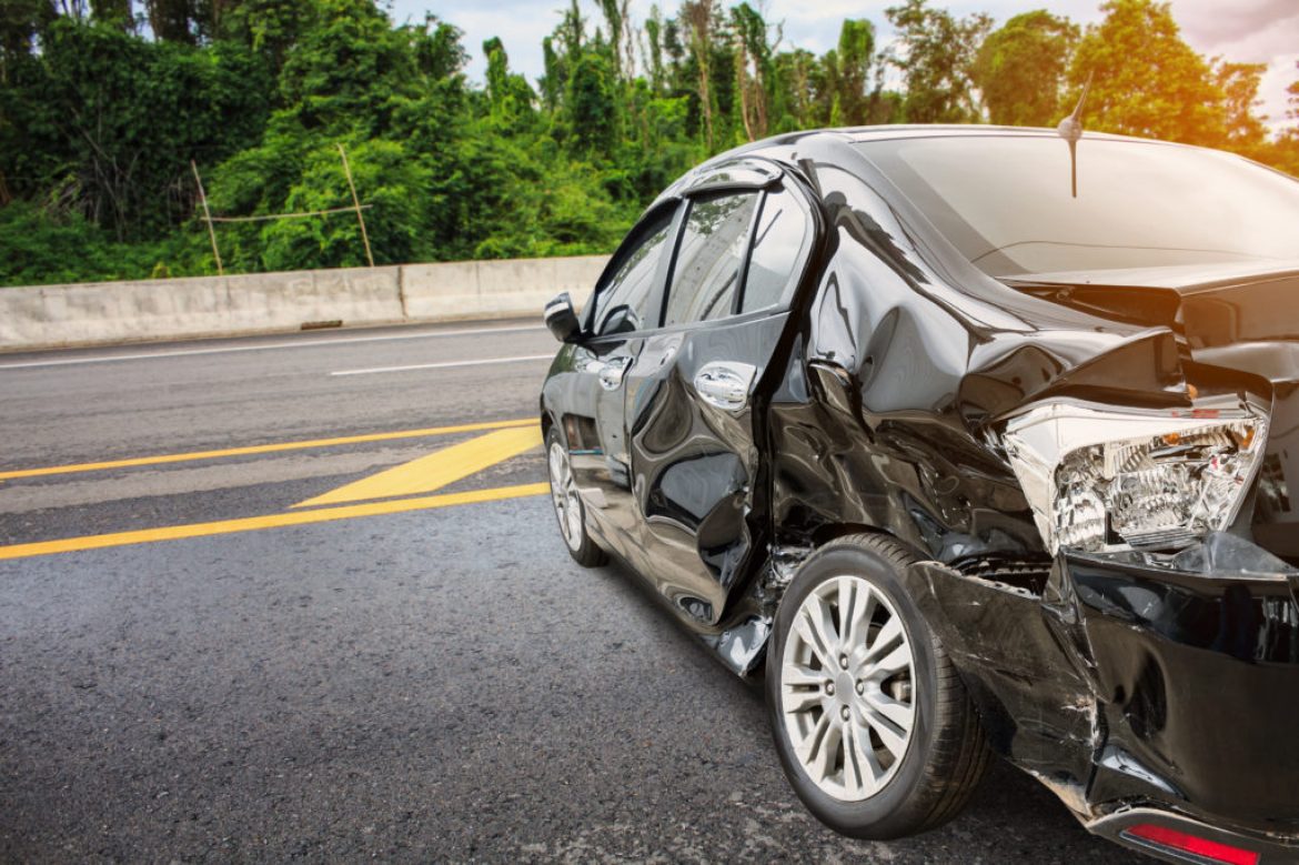 Who Is at Fault in a Sideswipe Accident?